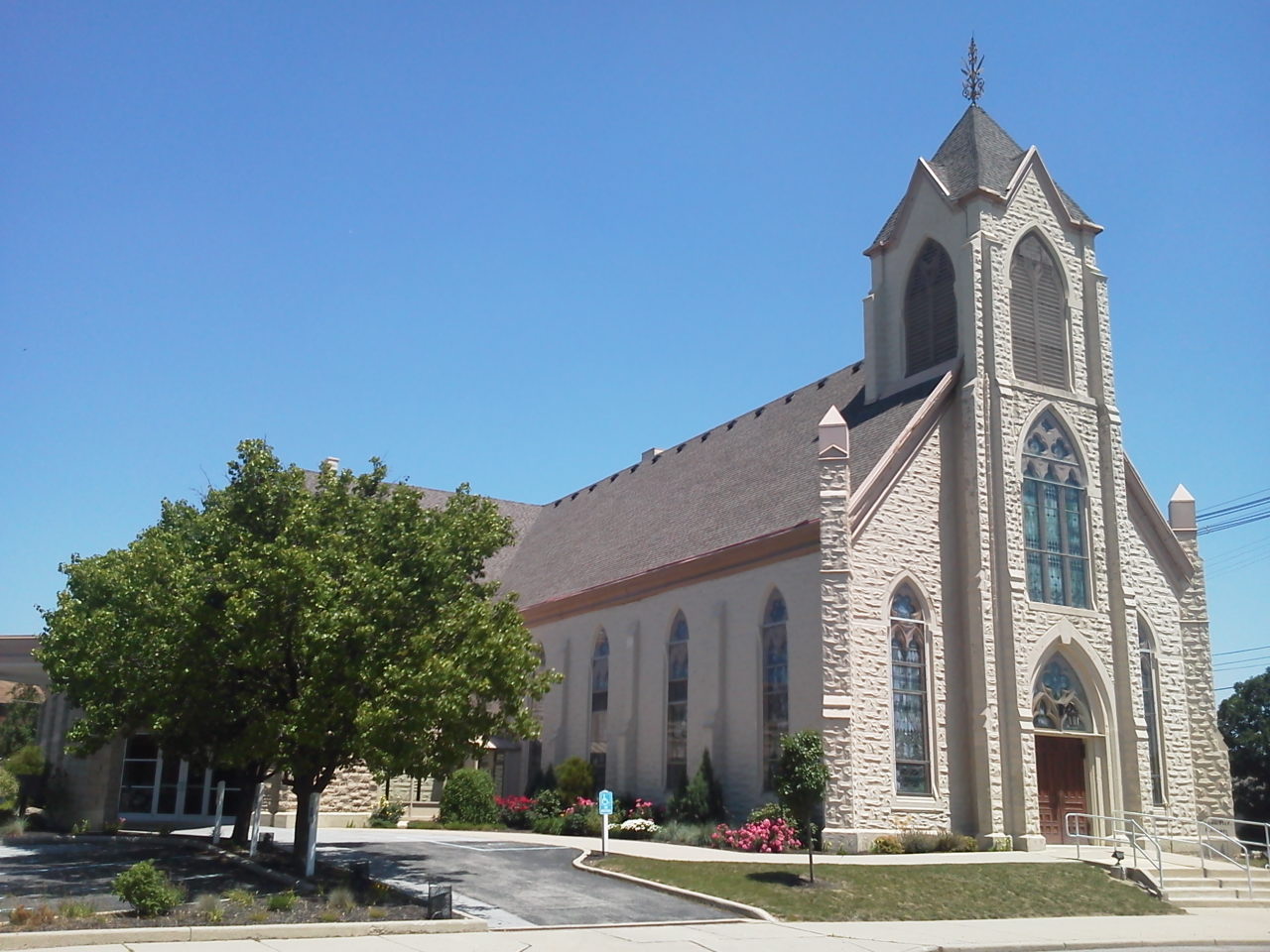 Church Profile - First Church of Lima